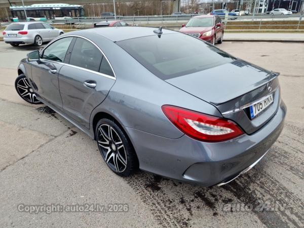 Mercedes-Benz CLS-Class 2015 Tallina, ar dzinēja tilpumu 3.00 L un nobraukumu 247 tūkst. km par 17000 €, foto 4 vietnē AUTOMOTO.COM.LV