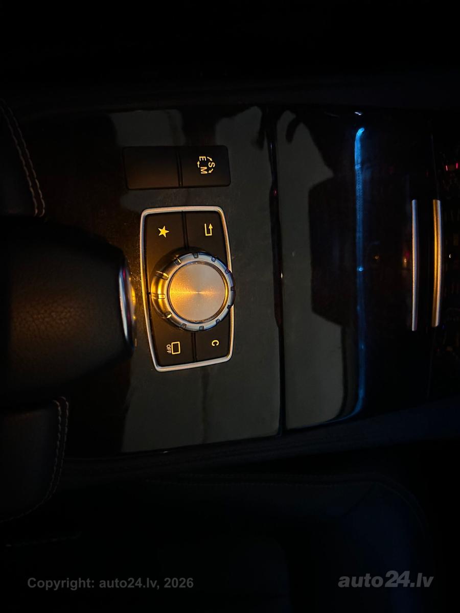 Mercedes-Benz CLS-Class 2015 Tallina, ar dzinēja tilpumu 3.00 L un nobraukumu 255 tūkst. km par 20000 €, foto 17 vietnē AUTOMOTO.COM.LV