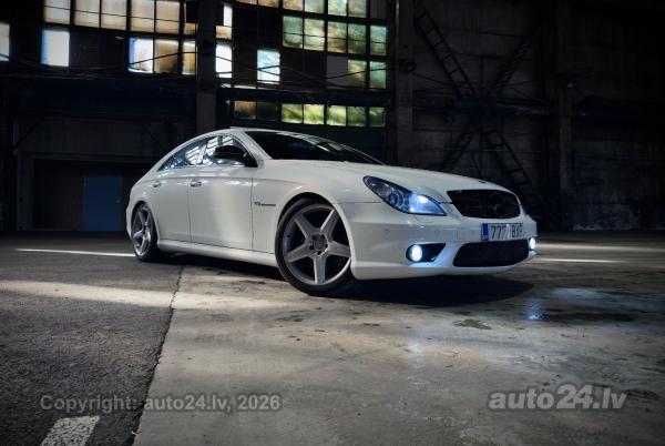 Balts Mercedes-Benz CLS-Class 2006 Tallina, ar dzinēja tilpumu 5.40 L un nobraukumu 124 tūkst. km par 24999 €, foto 1 vietnē AUTOMOTO.COM.LV