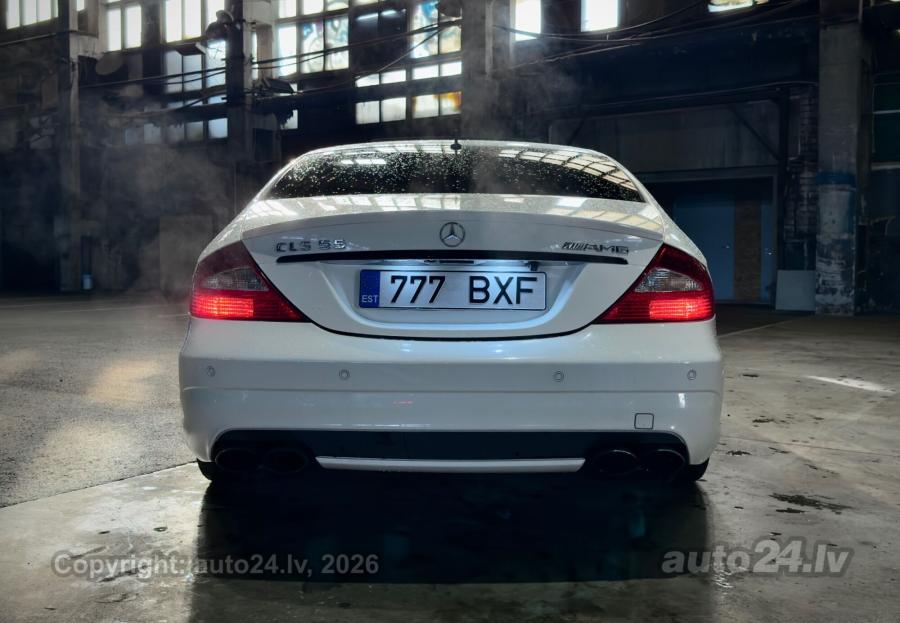 Balts Mercedes-Benz CLS-Class 2006 Tallina, ar dzinēja tilpumu 5.40 L un nobraukumu 124 tūkst. km par 24999 €, foto 6 vietnē AUTOMOTO.COM.LV