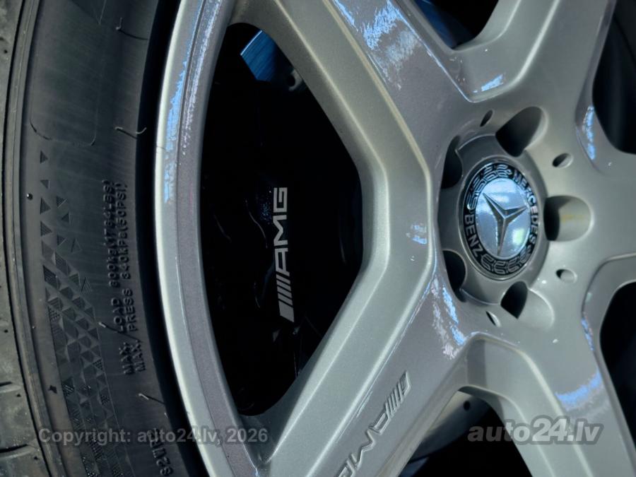 Balts Mercedes-Benz CLS-Class 2006 Tallina, ar dzinēja tilpumu 5.40 L un nobraukumu 124 tūkst. km par 24999 €, foto 17 vietnē AUTOMOTO.COM.LV