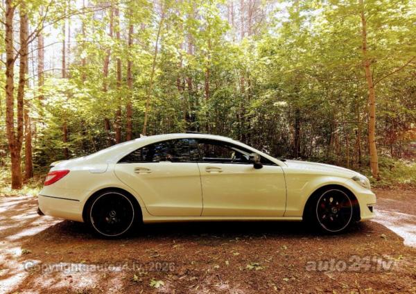 White Mercedes-Benz CLS-Class 2012 in Tallinn, with an engine capacity of 3.00 L and mileage of 0 thousand km for 12000 €, photo 10 on AUTOMOTO.COM.LV