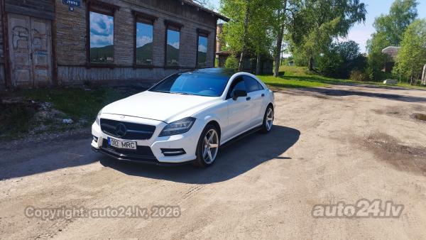 White Mercedes-Benz CLS-Class 2012 in Voru, with an engine capacity of 4.70 L and mileage of 270 thousand km for 1499 €, photo 2 on AUTOMOTO.COM.LV