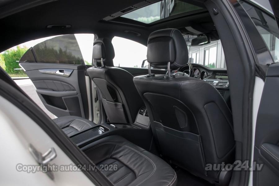 Balts Mercedes-Benz CLS-Class 2012 Tartu, ar dzinēja tilpumu 4.70 L un nobraukumu 267 tūkst. km par 9999 €, foto 12 vietnē AUTOMOTO.COM.LV