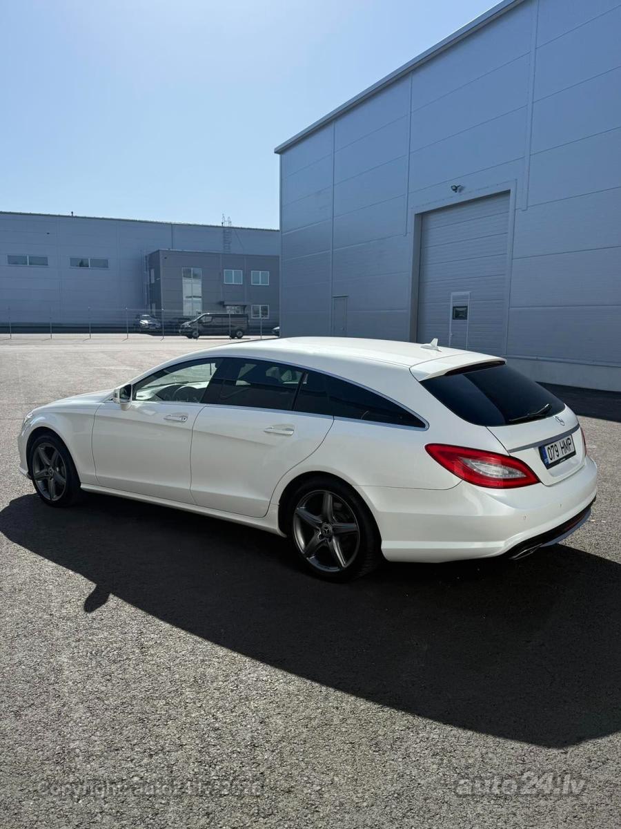 White Mercedes-Benz CLS-Class 2012 in Tallinn, with an engine capacity of 3.00 L and mileage of 232 thousand km for 16900 €, photo 5 on AUTOMOTO.COM.LV