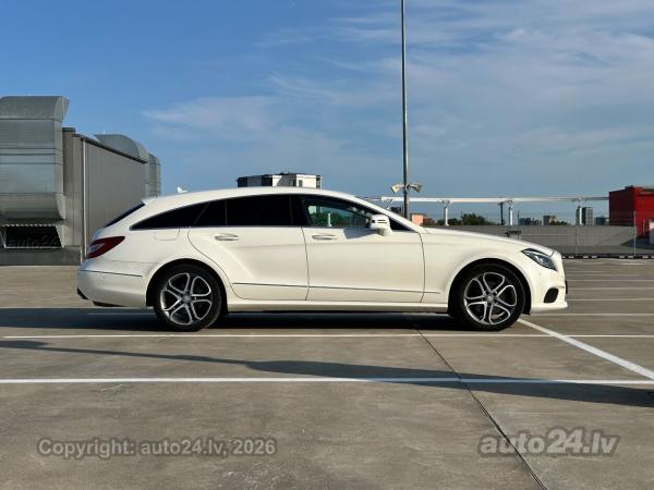 White Mercedes-Benz CLS-Class 2014 in Tallinn, with an engine capacity of 2.10 L and mileage of 315 thousand km for 11000 €, photo 2 on AUTOMOTO.COM.LV