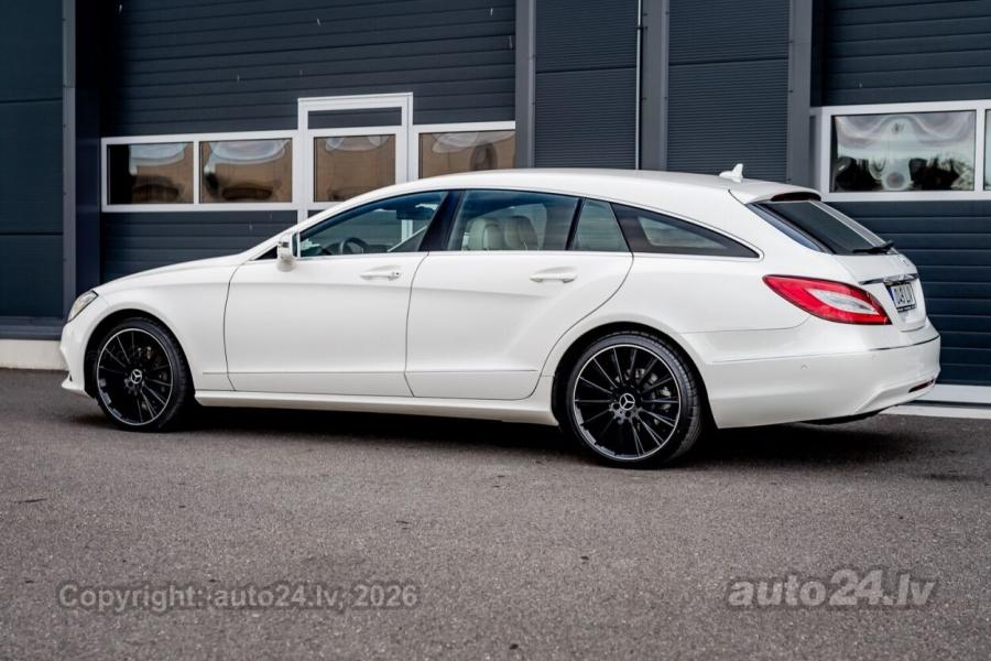 White Mercedes-Benz CLS-Class 2016 in Parnu, with an engine capacity of 2.10 L and mileage of 204 thousand km for 17500 €, photo 8 on AUTOMOTO.COM.LV