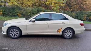 Beige Mercedes-Benz e-200 2015 in Tallinn, with an engine capacity of 2.10 L and mileage of 536 thousand km for 5575 €, photo 14 on AUTOMOTO.COM.LV