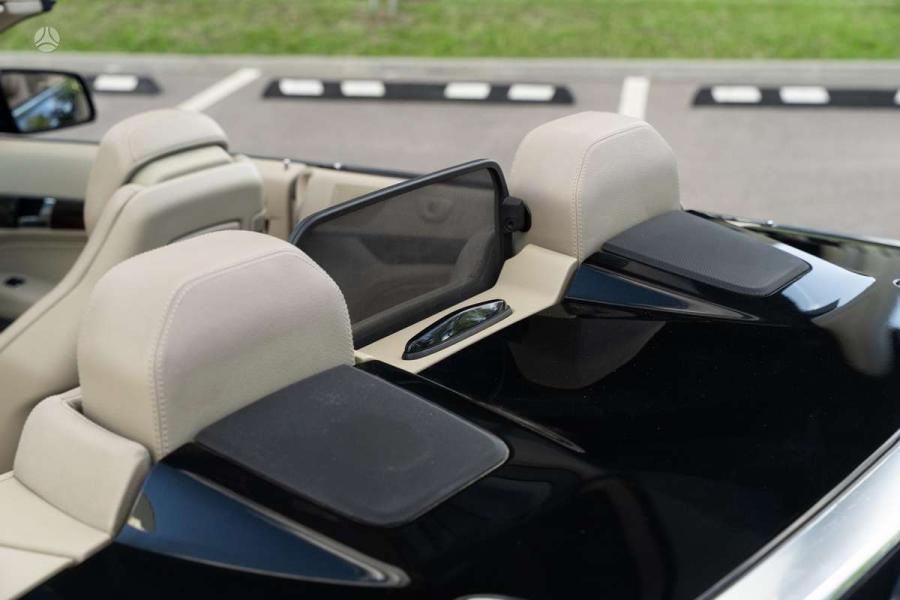 Melns Mercedes-Benz e-200 2010 Viļņa, ar dzinēja tilpumu 1.80 L un nobraukumu 197 tūkst. km par 10500 €, foto 5 vietnē AUTOMOTO.COM.LV