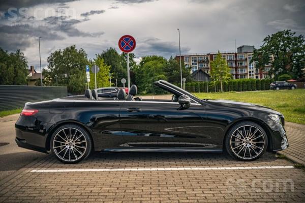 Melns Mercedes-Benz e-200 2018 Rīga, ar dzinēja tilpumu 2.00 L un nobraukumu 81 tūkst. km par 32990 €, foto 4 vietnē AUTOMOTO.COM.LV