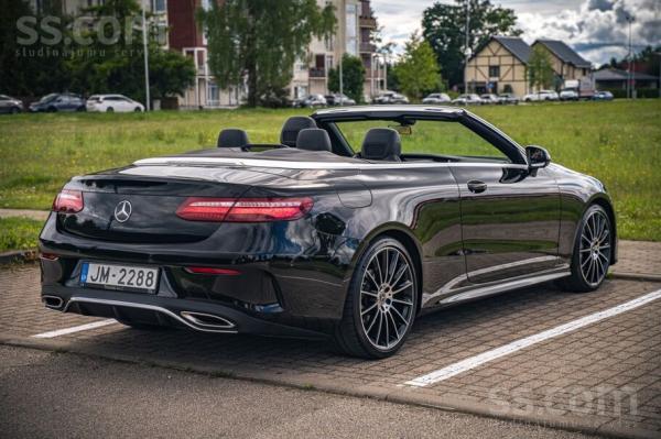 Melns Mercedes-Benz e-200 2018 Rīga, ar dzinēja tilpumu 2.00 L un nobraukumu 81 tūkst. km par 32990 €, foto 5 vietnē AUTOMOTO.COM.LV