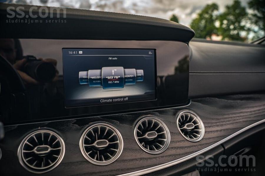 Black Mercedes-Benz e-200 2018 in Riga, with an engine capacity of 2.00 L and mileage of 81 thousand km for 32990 €, photo 22 on AUTOMOTO.COM.LV