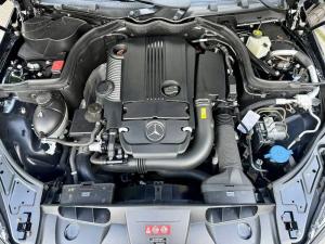Black Mercedes-Benz e-200 2010 in Riga, with an engine capacity of 1.80 L and mileage of 120 thousand km for 14800 €, photo 15 on AUTOMOTO.COM.LV