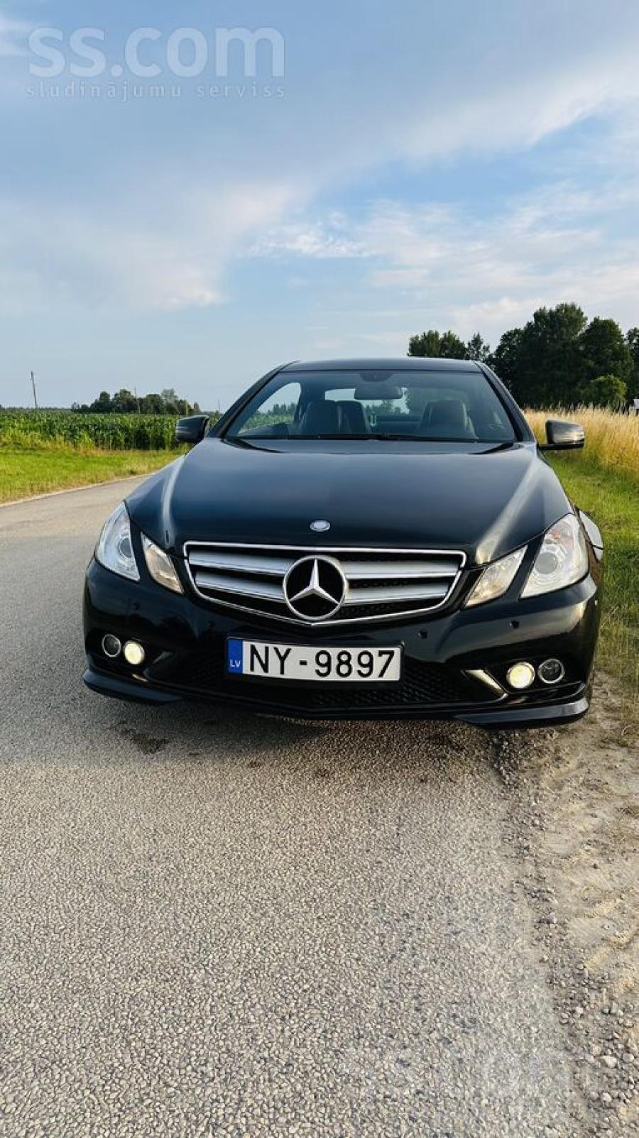 Melns Mercedes-Benz e-200 2012 Rēzekne, ar dzinēja tilpumu 1.80 L un nobraukumu 200 tūkst. km par 8500 €, foto 8 vietnē AUTOMOTO.COM.LV