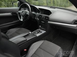 Черный Мерседес E 200 2013 в Рига, объемом двигателя 1.80 л и пробегом 247 тыс. км за 10240 €, фото 12 на AUTOMOTO.COM.LV