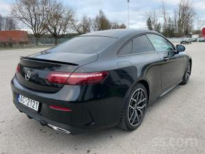 Melns Mercedes-Benz e-200 2022 Rīga, ar dzinēja tilpumu 2.00 L un nobraukumu 48 tūkst. km par 41900 €, foto 4 vietnē AUTOMOTO.COM.LV