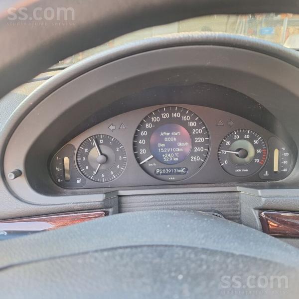 Melns Mercedes-Benz e-200 2004 Rīga, ar dzinēja tilpumu 1.80 L un nobraukumu 284 tūkst. km par 3000 €, foto 4 vietnē AUTOMOTO.COM.LV