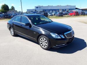 Melns Mercedes-Benz e-200 2009 Šauļi, ar dzinēja tilpumu 1.80 L un nobraukumu 223 tūkst. km par 7200 €, foto 4 vietnē AUTOMOTO.COM.LV