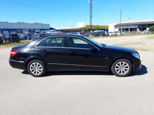 Melns Mercedes-Benz e-200 2009 Šauļi, ar dzinēja tilpumu 1.80 L un nobraukumu 223 tūkst. km par 7200 €, foto 5 vietnē AUTOMOTO.COM.LV