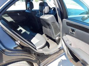 Melns Mercedes-Benz e-200 2009 Šauļi, ar dzinēja tilpumu 1.80 L un nobraukumu 223 tūkst. km par 7200 €, foto 11 vietnē AUTOMOTO.COM.LV