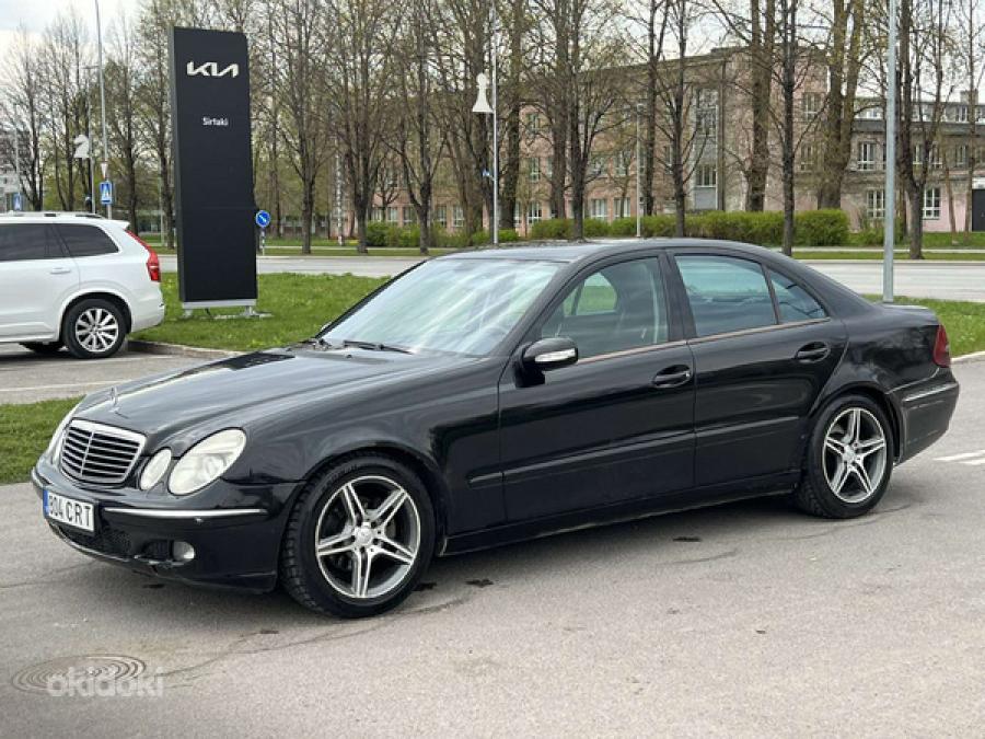 Черный Мерседес E 200 2003 в Нарва, объемом двигателя 2.10 л и пробегом 715 тыс. км за 1499 €, фото 1 на AUTOMOTO.COM.LV