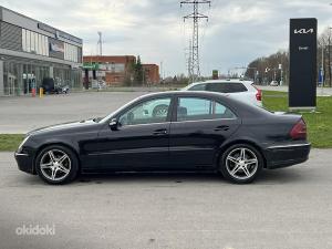 Черный Мерседес E 200 2003 в Нарва, объемом двигателя 2.10 л и пробегом 715 тыс. км за 1499 €, фото 5 на AUTOMOTO.COM.LV