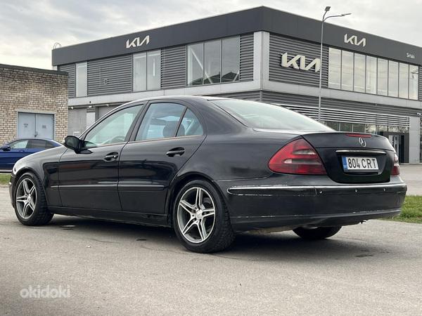Черный Мерседес E 200 2003 в Нарва, объемом двигателя 2.10 л и пробегом 715 тыс. км за 1499 €, фото 6 на AUTOMOTO.COM.LV