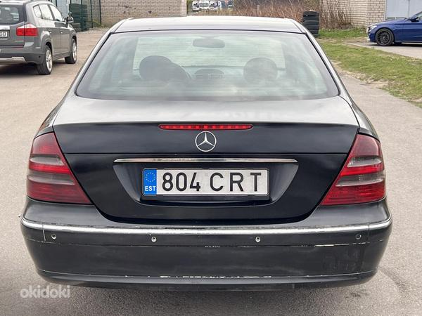 Черный Мерседес E 200 2003 в Нарва, объемом двигателя 2.10 л и пробегом 715 тыс. км за 1499 €, фото 8 на AUTOMOTO.COM.LV