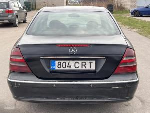 Черный Мерседес E 200 2003 в Нарва, объемом двигателя 2.10 л и пробегом 715 тыс. км за 1499 €, фото 19 на AUTOMOTO.COM.LV