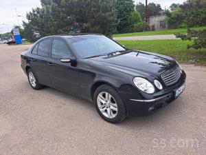 Melns Mercedes-Benz e-200 2005 Jēkabpils, ar dzinēja tilpumu 2.20 L un nobraukumu 410 tūkst. km par 1850 €, foto 3 vietnē AUTOMOTO.COM.LV