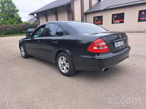 Melns Mercedes-Benz e-200 2005 Jēkabpils, ar dzinēja tilpumu 2.20 L un nobraukumu 410 tūkst. km par 1850 €, foto 7 vietnē AUTOMOTO.COM.LV