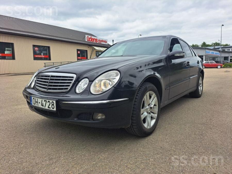 Melns Mercedes-Benz e-200 2005 Jēkabpils, ar dzinēja tilpumu 2.20 L un nobraukumu 410 tūkst. km par 1850 €, foto 9 vietnē AUTOMOTO.COM.LV