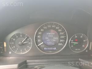 Melns Mercedes-Benz e-200 2005 Jēkabpils, ar dzinēja tilpumu 2.20 L un nobraukumu 410 tūkst. km par 1850 €, foto 14 vietnē AUTOMOTO.COM.LV