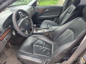 Melns Mercedes-Benz e-200 2005 Jēkabpils, ar dzinēja tilpumu 2.20 L un nobraukumu 419 tūkst. km par 1800 €, foto 10 vietnē AUTOMOTO.COM.LV
