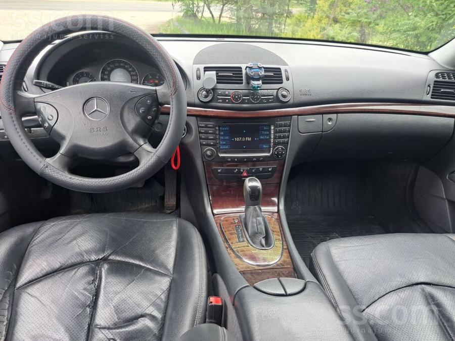 Melns Mercedes-Benz e-200 2005 Jēkabpils, ar dzinēja tilpumu 2.20 L un nobraukumu 419 tūkst. km par 1800 €, foto 12 vietnē AUTOMOTO.COM.LV