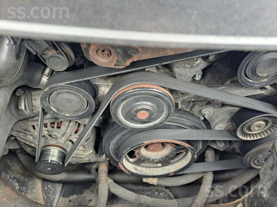Melns Mercedes-Benz e-200 2005 Jēkabpils, ar dzinēja tilpumu 2.20 L un nobraukumu 419 tūkst. km par 1800 €, foto 17 vietnē AUTOMOTO.COM.LV