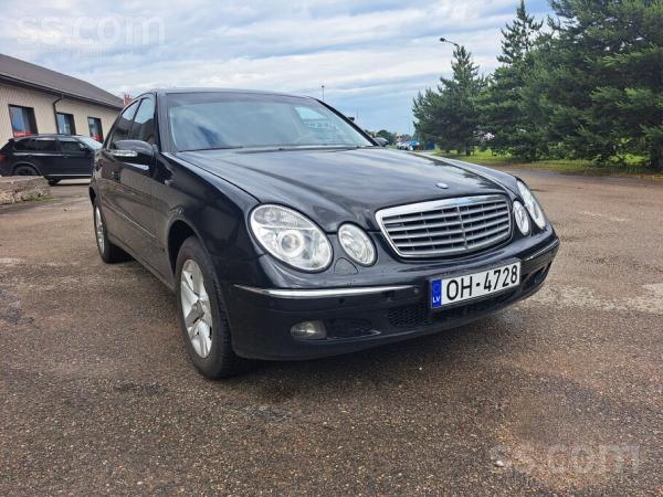 Melns Mercedes-Benz e-200 2005 Jēkabpils, ar dzinēja tilpumu 2.20 L un nobraukumu 419 tūkst. km par 1800 €, foto 1 vietnē AUTOMOTO.COM.LV