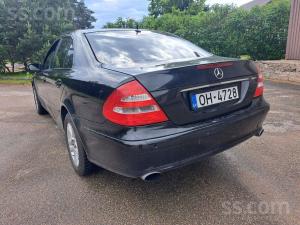 Black Mercedes-Benz e-200 2005 in Jekabpils, with an engine capacity of 2.20 L and mileage of 419 thousand km for 1800 €, photo 6 on AUTOMOTO.COM.LV