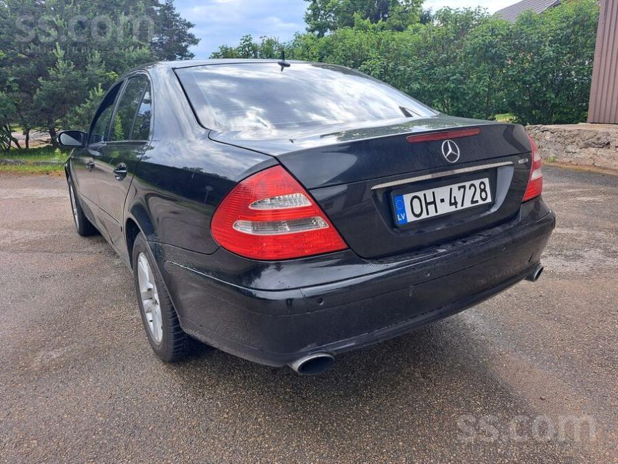 Black Mercedes-Benz e-200 2005 in Jekabpils, with an engine capacity of 2.20 L and mileage of 419 thousand km for 1800 €, photo 6 on AUTOMOTO.COM.LV