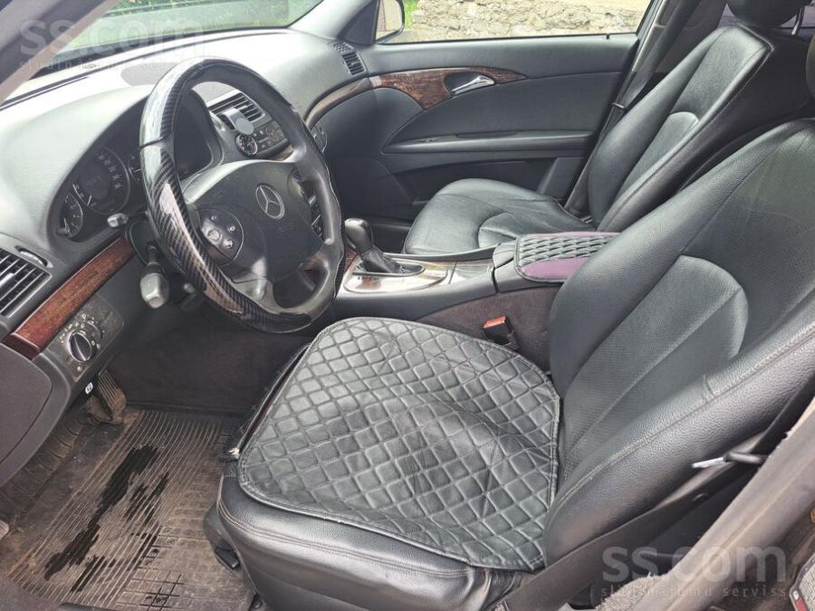 Black Mercedes-Benz e-200 2005 in Jekabpils, with an engine capacity of 2.20 L and mileage of 419 thousand km for 1800 €, photo 10 on AUTOMOTO.COM.LV