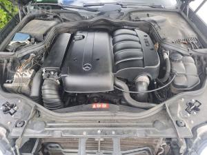 Black Mercedes-Benz e-200 2005 in Jekabpils, with an engine capacity of 2.20 L and mileage of 419 thousand km for 1800 €, photo 18 on AUTOMOTO.COM.LV