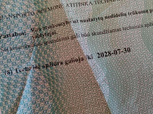 Черный Мерседес E 200 2005 в Ионава, объемом двигателя 2.15 л и пробегом 433 тыс. км за 2499 €, фото 2 на AUTOMOTO.COM.LV