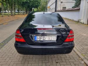 Melns Mercedes-Benz e-200 2005 Jonava, ar dzinēja tilpumu 2.15 L un nobraukumu 433 tūkst. km par 2499 €, foto 6 vietnē AUTOMOTO.COM.LV
