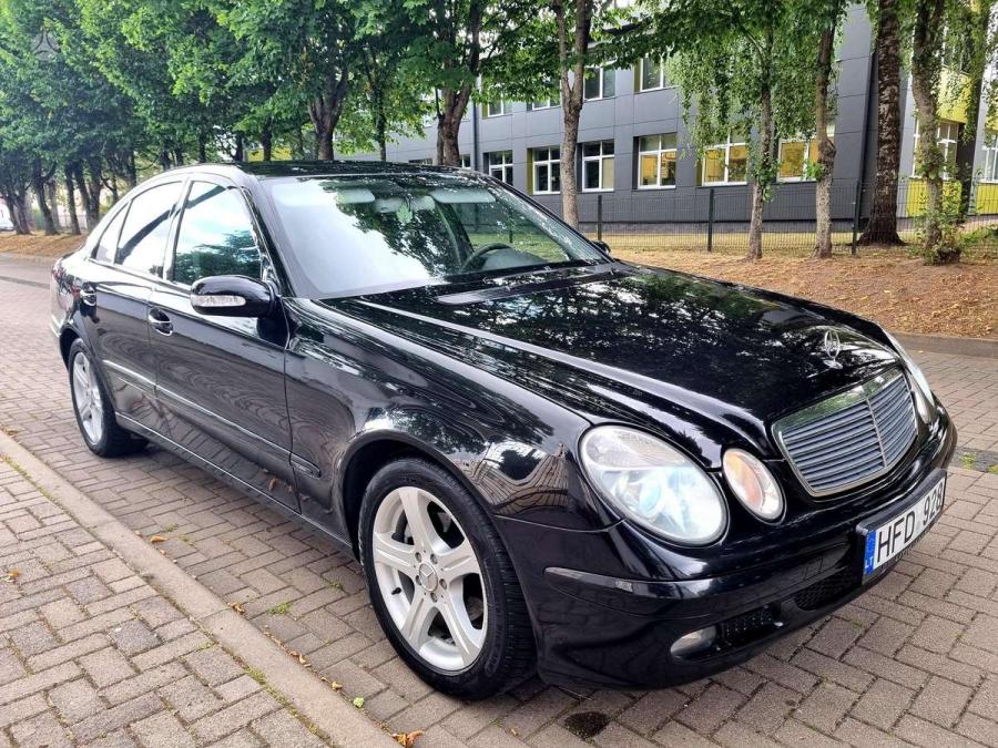Melns Mercedes-Benz e-200 2005 Jonava, ar dzinēja tilpumu 2.15 L un nobraukumu 433 tūkst. km par 2499 €, foto 9 vietnē AUTOMOTO.COM.LV