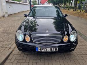 Melns Mercedes-Benz e-200 2005 Jonava, ar dzinēja tilpumu 2.15 L un nobraukumu 433 tūkst. km par 2499 €, foto 10 vietnē AUTOMOTO.COM.LV
