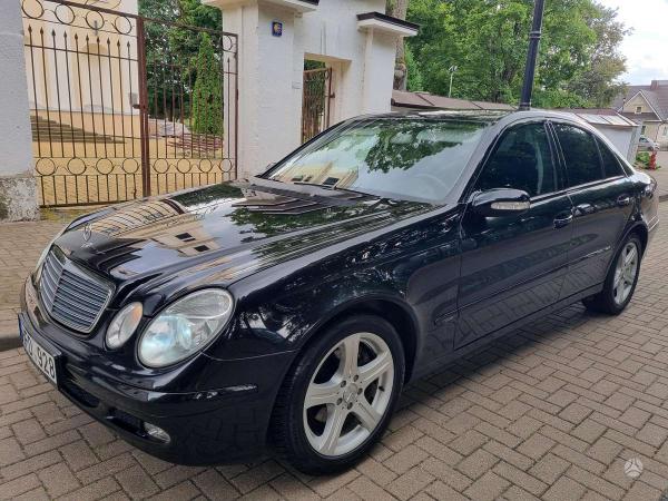 Черный Мерседес E 200 2005 в Ионава, объемом двигателя 2.15 л и пробегом 433 тыс. км за 2499 €, фото 10 на AUTOMOTO.COM.LV