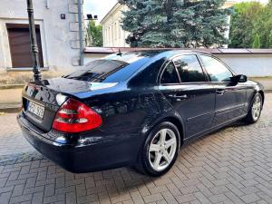 Melns Mercedes-Benz e-200 2005 Jonava, ar dzinēja tilpumu 2.15 L un nobraukumu 433 tūkst. km par 2499 €, foto 20 vietnē AUTOMOTO.COM.LV