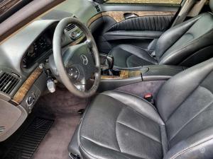 Melns Mercedes-Benz e-200 2005 Jonava, ar dzinēja tilpumu 2.15 L un nobraukumu 433 tūkst. km par 2499 €, foto 21 vietnē AUTOMOTO.COM.LV
