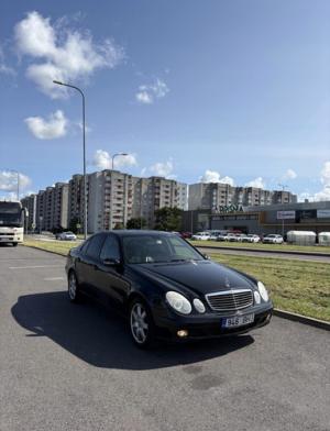 Black Mercedes-Benz e-200 2006 in Narva, with an engine capacity of 2.20 L and mileage of 474 thousand km for 1350 €, photo  on AUTOMOTO.COM.LV