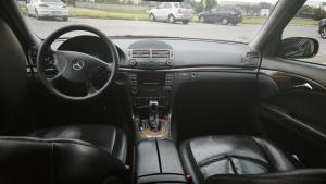 Черный Мерседес E 200 2006 в Нарва, объемом двигателя 2.20 л и пробегом 474 тыс. км за 1350 €, фото 10 на AUTOMOTO.COM.LV